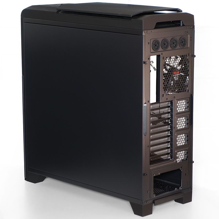 Rosewill B2-Spirit Case Review - Tom's Hardware | Tom's Hardware