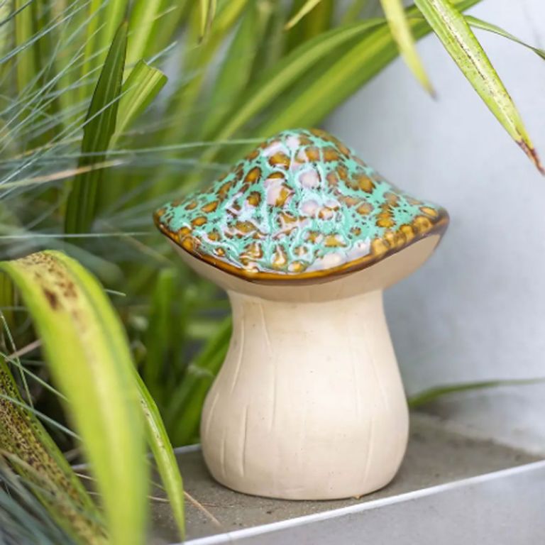 Interiors experts reveal how to make the goblincore trend work | Ideal Home