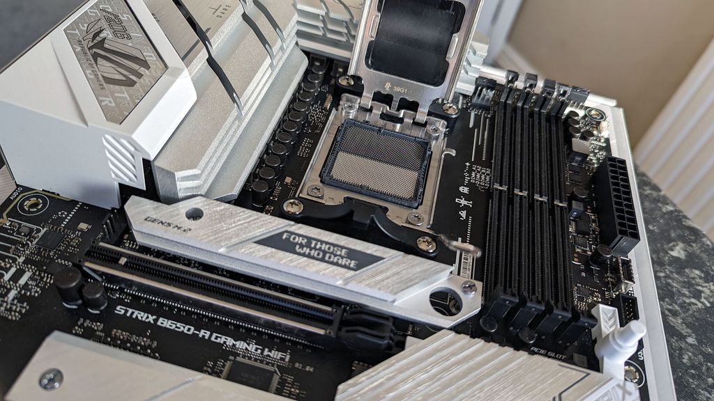 ASUS ROG STRIX B650-A Gaming WiFi review: A solid mid-range AM5 ...