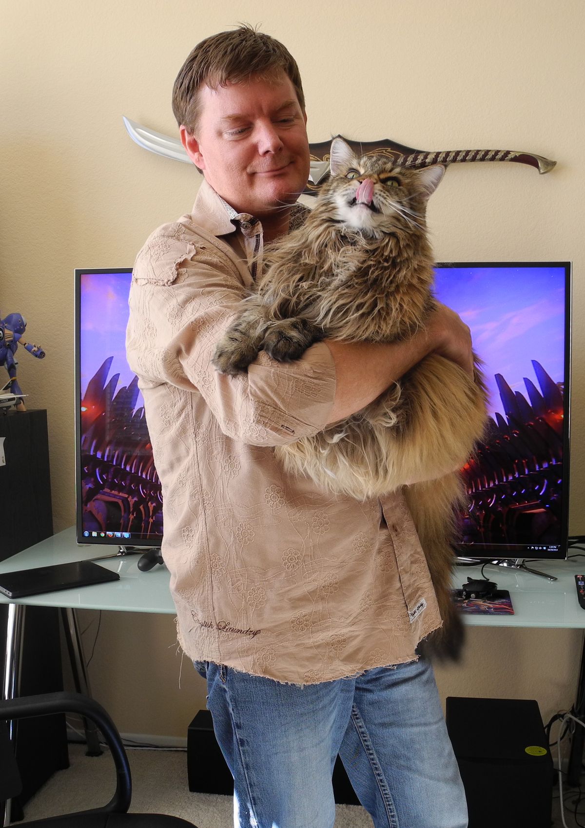 Show Us Your Rig: Everquest Next's Creative Director Jeff Butler | PC Gamer