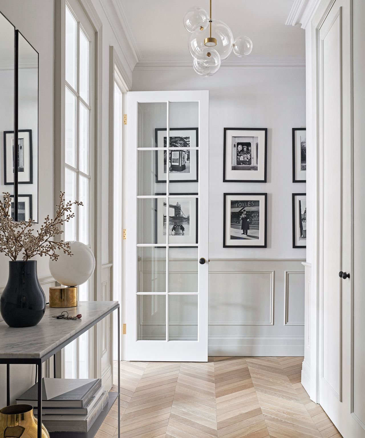 5 'quiet luxury' entryways that look expensive and classy | Homes and ...