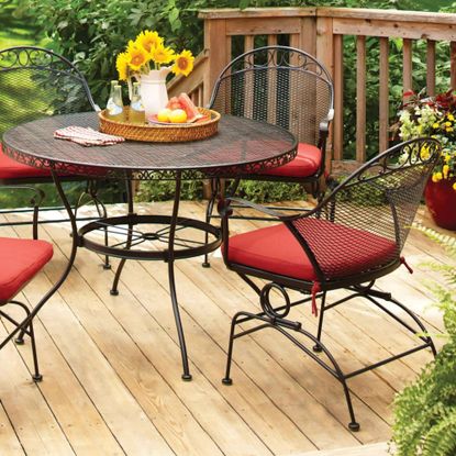 Best outdoor furniture for small spaces: elevate any yard | Homes and ...