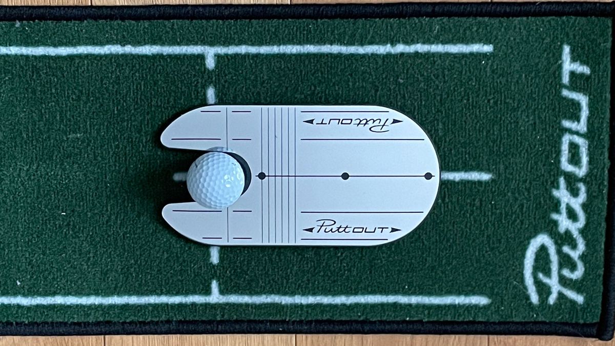 PuttOUT Compact Mirror Review | Golf Monthly