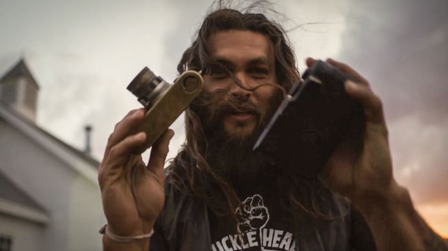 Aquaman fan? You can buy one of Jason Momoa's cameras! | Digital Camera ...