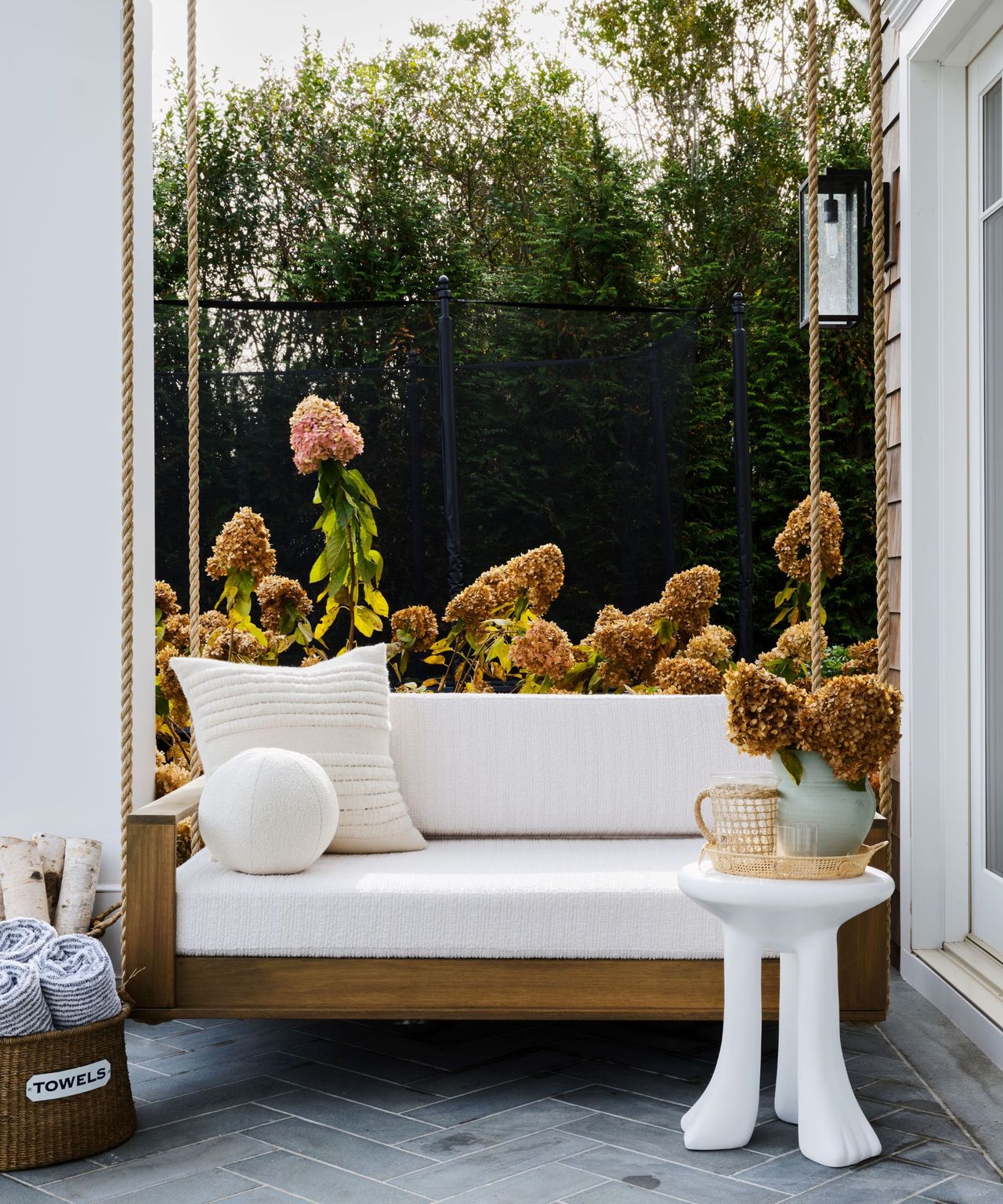 The best fabrics for outdoor furniture | Homes and Gardens