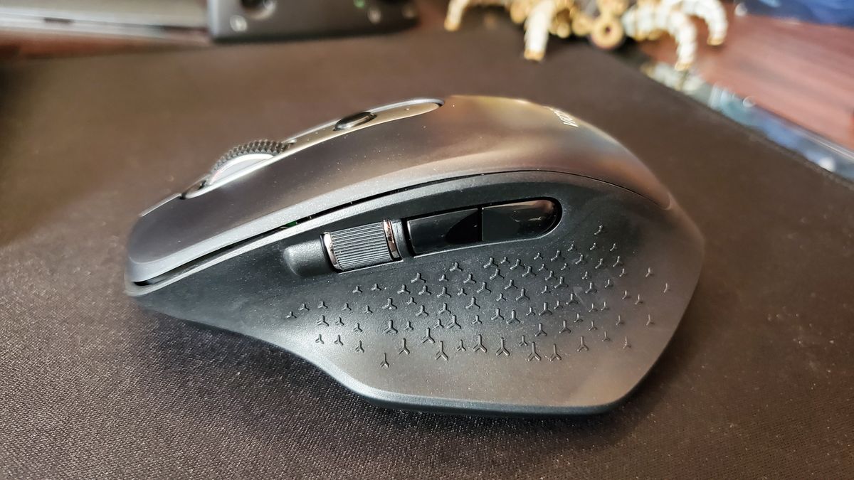 VictSing Pioneer (PC253A) review: Seamless, silent and responsive ...