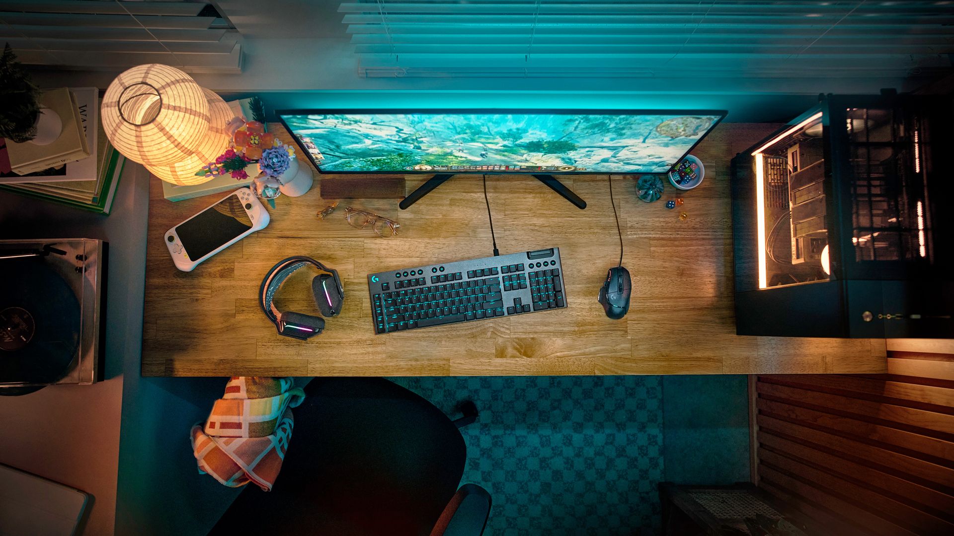 Logitech's new G915 X is less than an inch thick but as clicky as ever ...