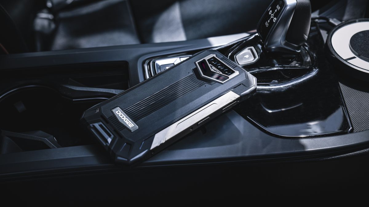 This Doogee S89 Pro rugged camera phone has a 64MP Sony sensor ...