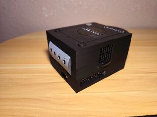 Maker designs Raspberry Pi GameCube case that's free and 3D printable ...