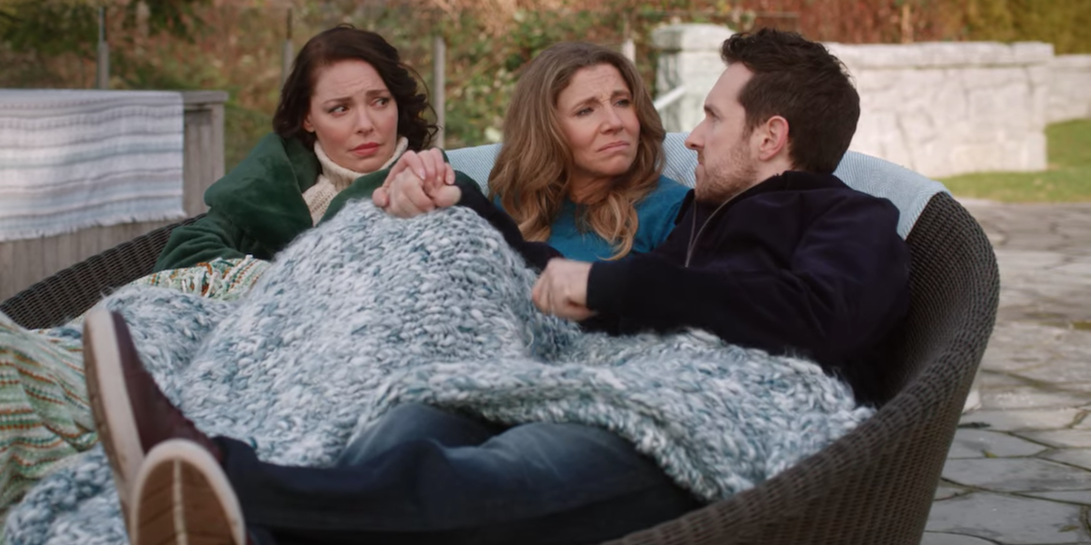 Firefly Lane Season 1 Ending Explained: What Happened And What The Book ...