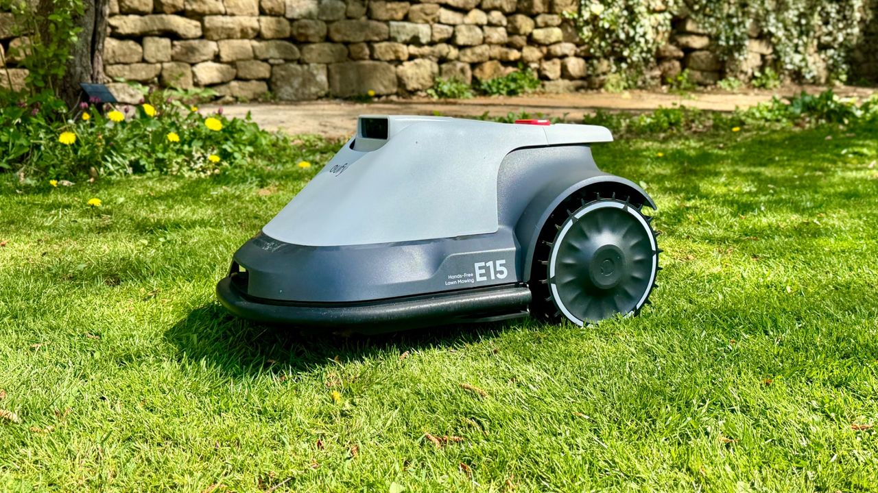 Eufy E15 robot lawn mower review: quiet, smart, wire free and well ...