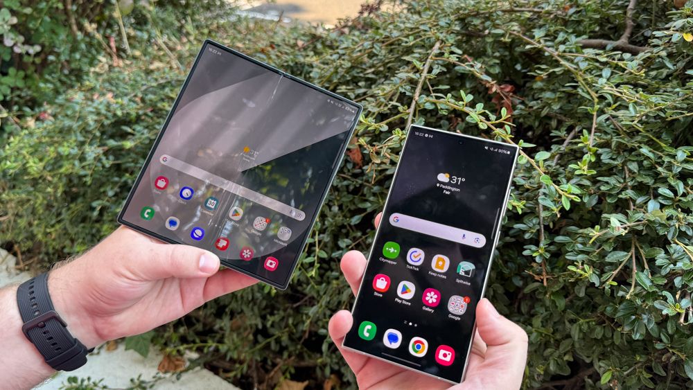 I put the Samsung Galaxy Z Fold 6 vs. Galaxy S24 Ultra through a 7 ...