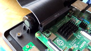 RasPad 3 Review: Raspberry Pi 4 Powered Tablet | Tom's Hardware