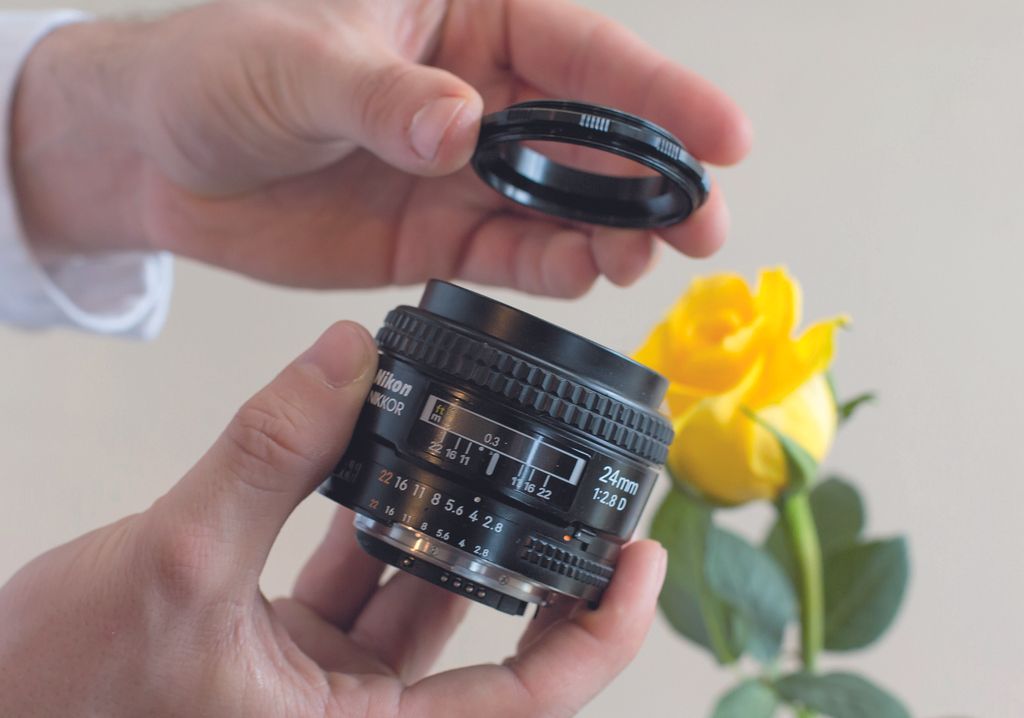 How to shoot close-ups without a macro lens using a reversing ring ...