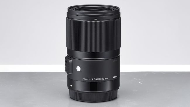 Sigma 70mm f/2.8 DG Macro Art review | Digital Camera World