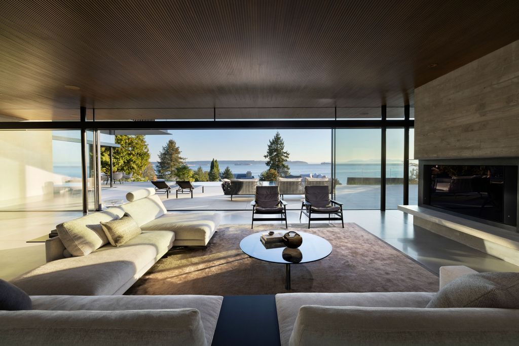Tour Marine House in Canada | Wallpaper*