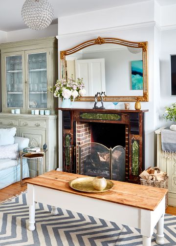 15 traditional fireplaces – design ideas to inspire your renovation ...