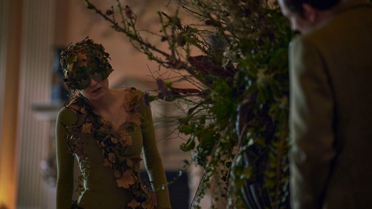 How Accurate Is The Crown We Uncover How Much Is Fact Woman Home how-accurate-is-the-crown-we-uncover-how-much-is-fact-woman-home