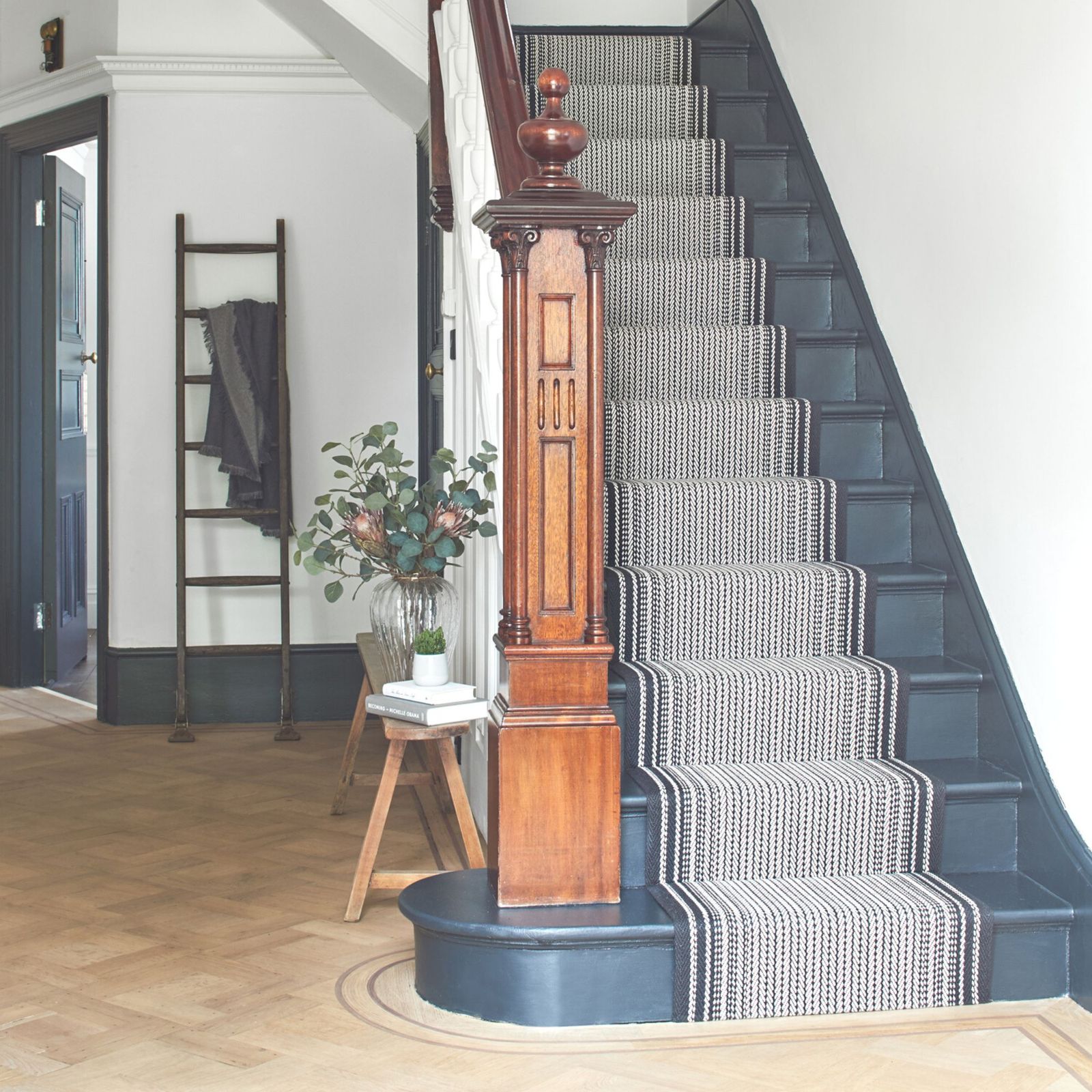 How to decorate a period hallway - 10 expert tips | Ideal Home