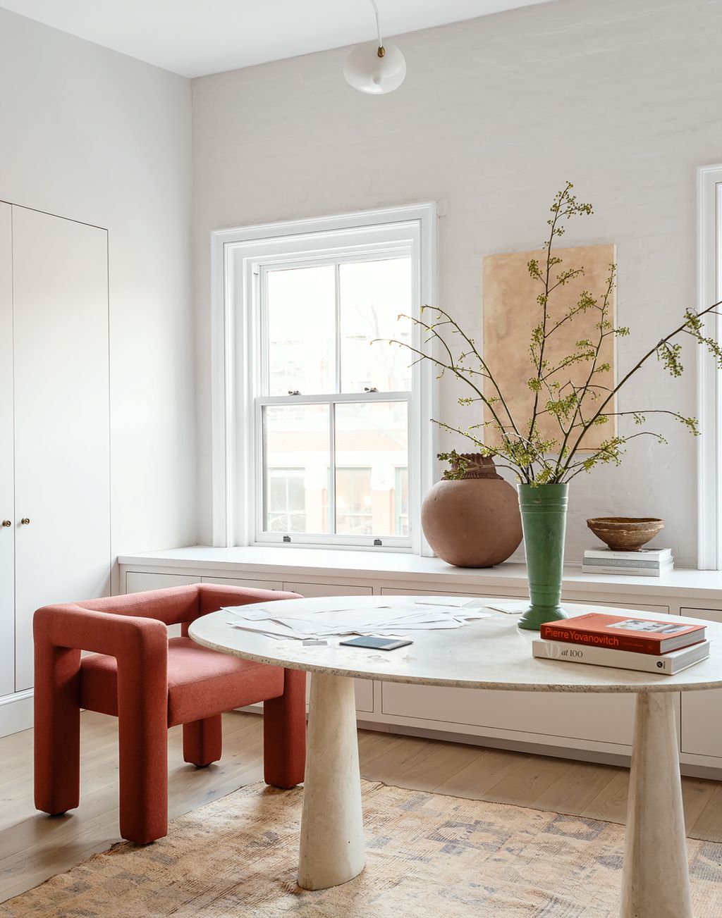 Decorating with vases: 13 ways to create beautiful displays | Homes and ...