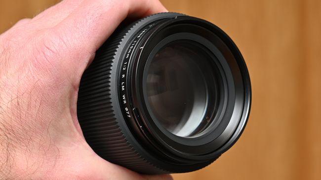 Fujifilm GF 110mm f/2 R LM WR review: a perfect portrait prime for GFX ...