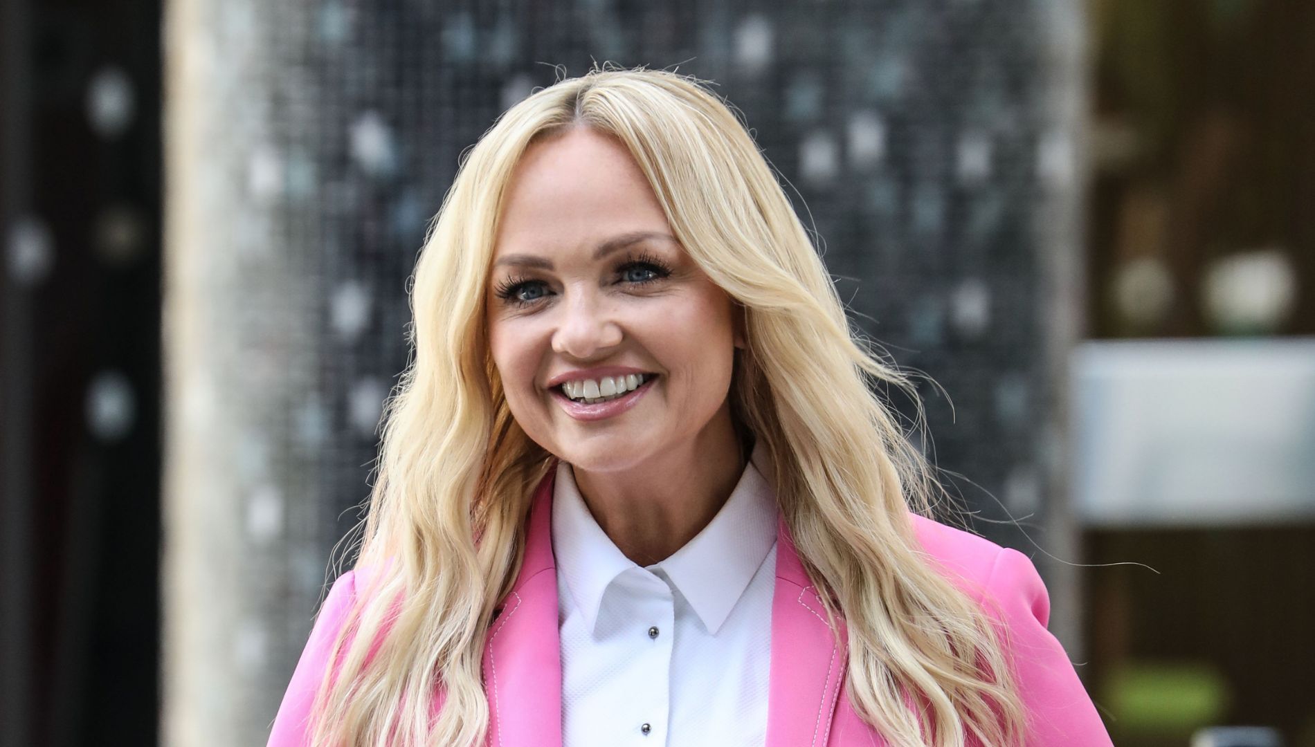 Emma Bunton's pink co-ord proves you can wear pastels all year round ...