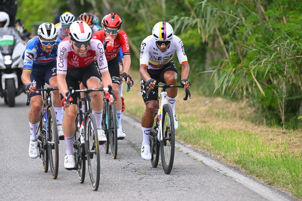 As it happened: Long-range break battle for the win in Fano on stage 12 ...
