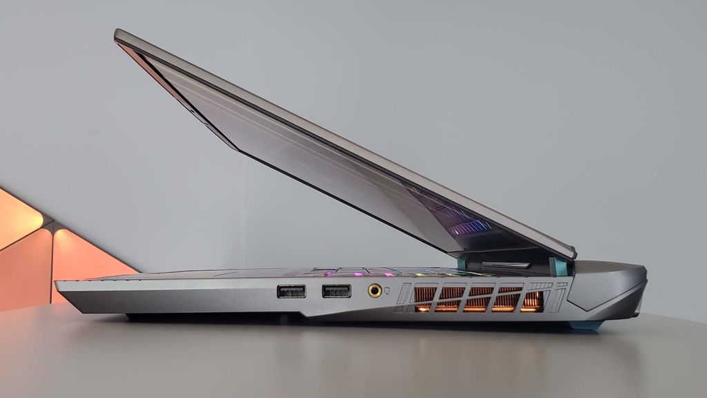 I'm not just tapping the sign, I'm banging it with a sledgehammer: The ...