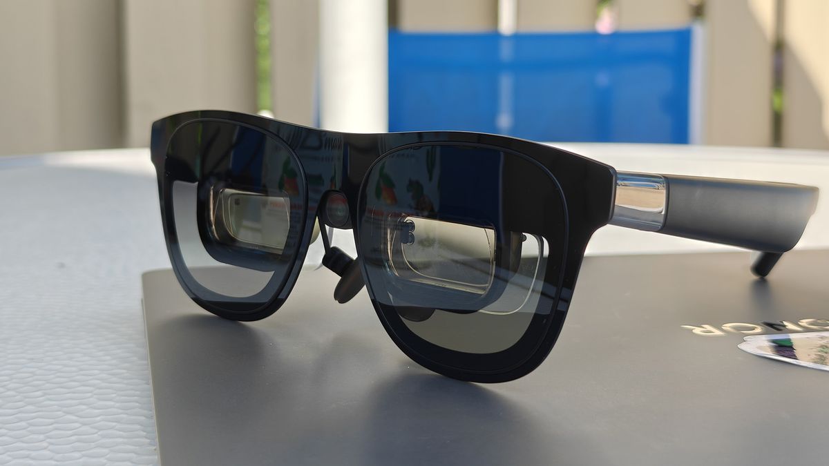 The latest Xreal smart glasses have a camera, and I couldn't be more ...