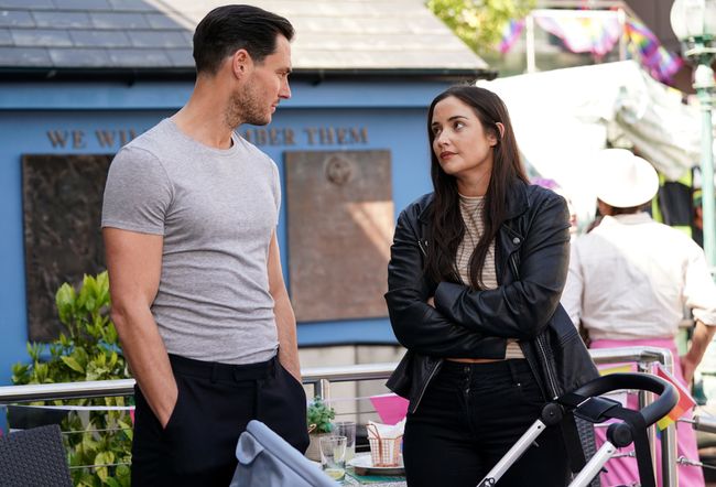 The Beale family tree: How do Ian and Cindy fit? | What to Watch