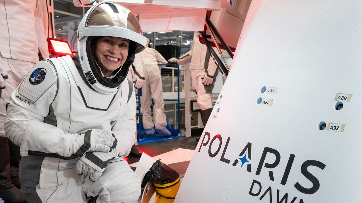 Polaris Dawn mission: Meet the crew taking 1st commercial spacewalk | Space