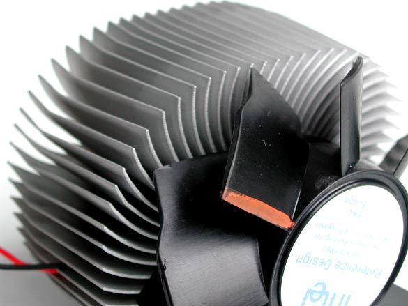 High-Tech From 3 GHz: New Cooler Design For P4 - Single CPU in Dual ...