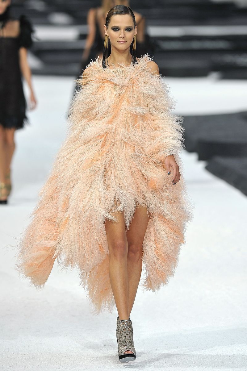 Karl Lagerfeld's 45 Most Iconic Chanel Runway Looks | Marie Claire