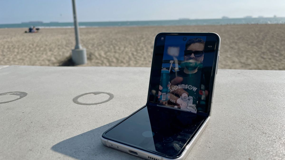Samsung Galaxy Z Flip 3 review: The first cheaper foldable phone ...