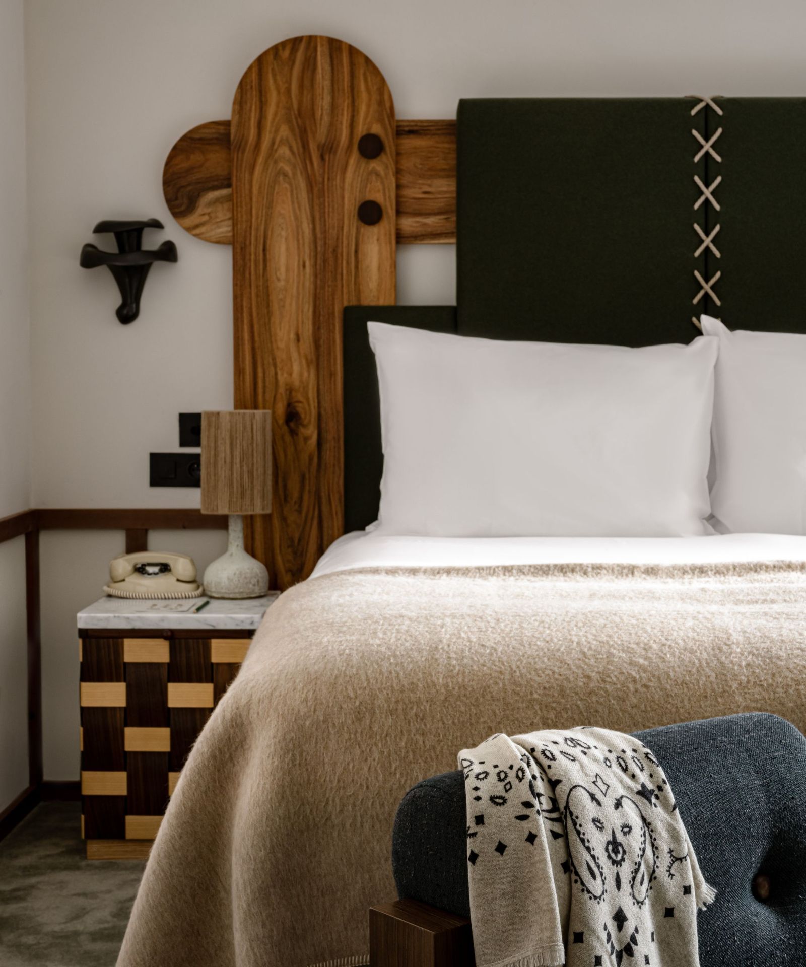 4 cozy decor ideas inspired by my trip to the French Alps | Homes and ...