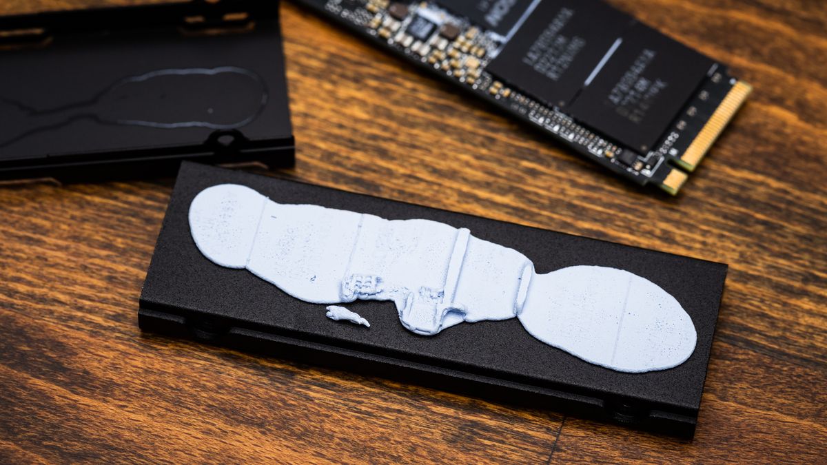 Corsair MP600 Pro LPX SSD Review: Another Day, Another Drive | Tom's Hardware