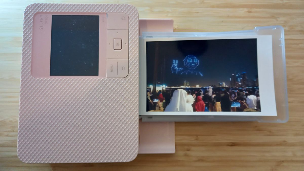 Canon Selphy CP1500 review: light and neat (sort of) portable printer ...