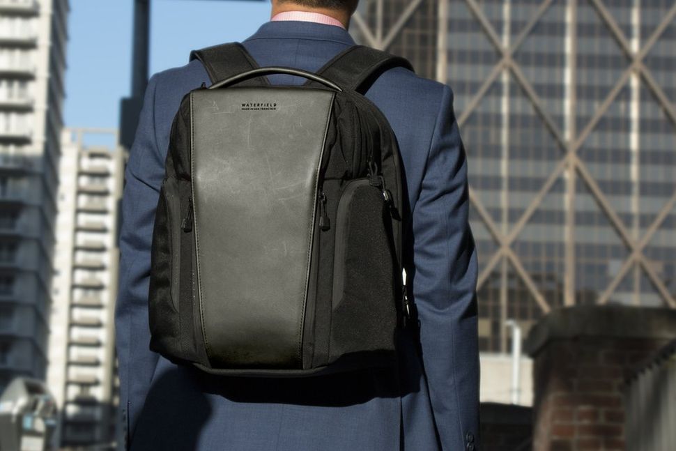 Waterfield Designs Backpack & Transit Travel Case [Review] | iMore