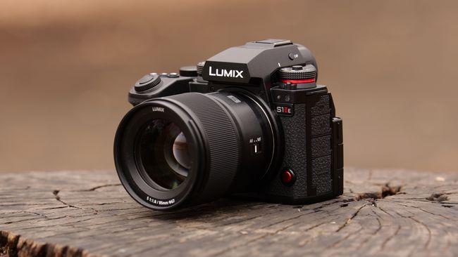 Panasonic’s new Lumix S1 II mirrorless camera is a video powerhouse ...