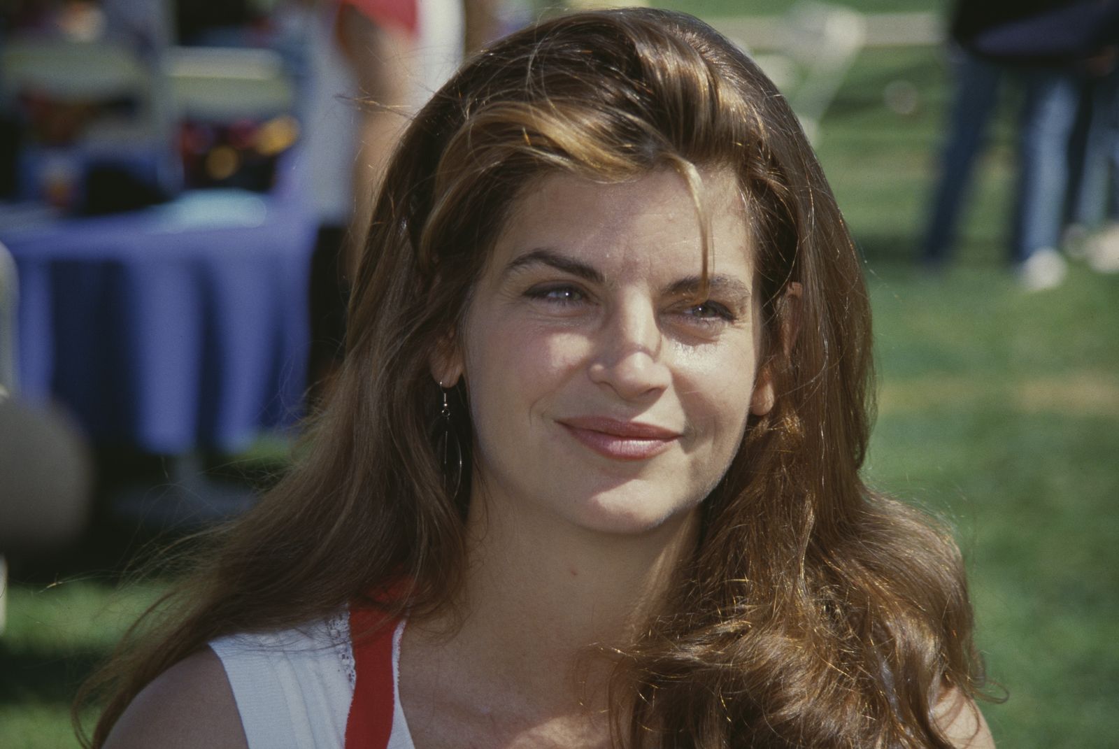 The Prettiest '90s Beauty Trends | Marie Claire