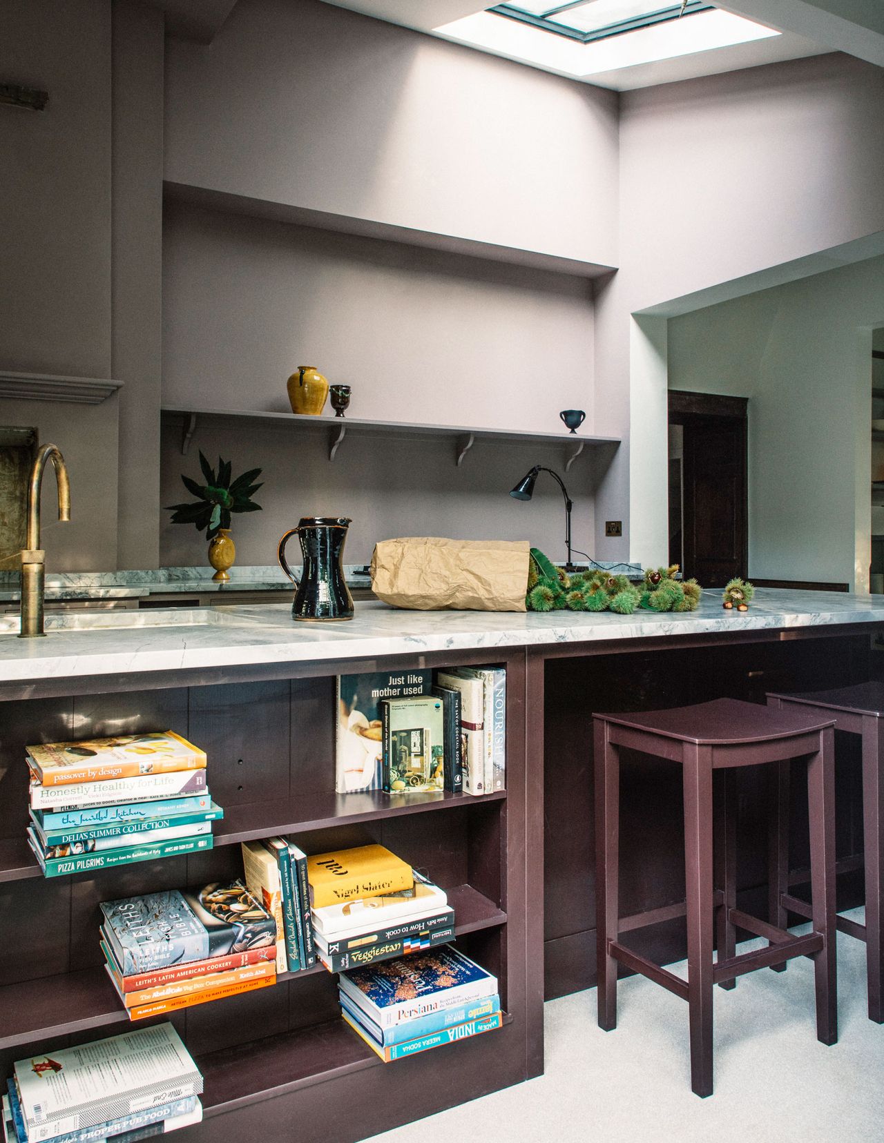 Two-tier kitchen islands are the future of kitchen design | Homes and ...