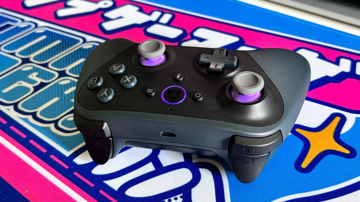Luna Wireless Controller review: a decent gamepad for Amazon Luna ...