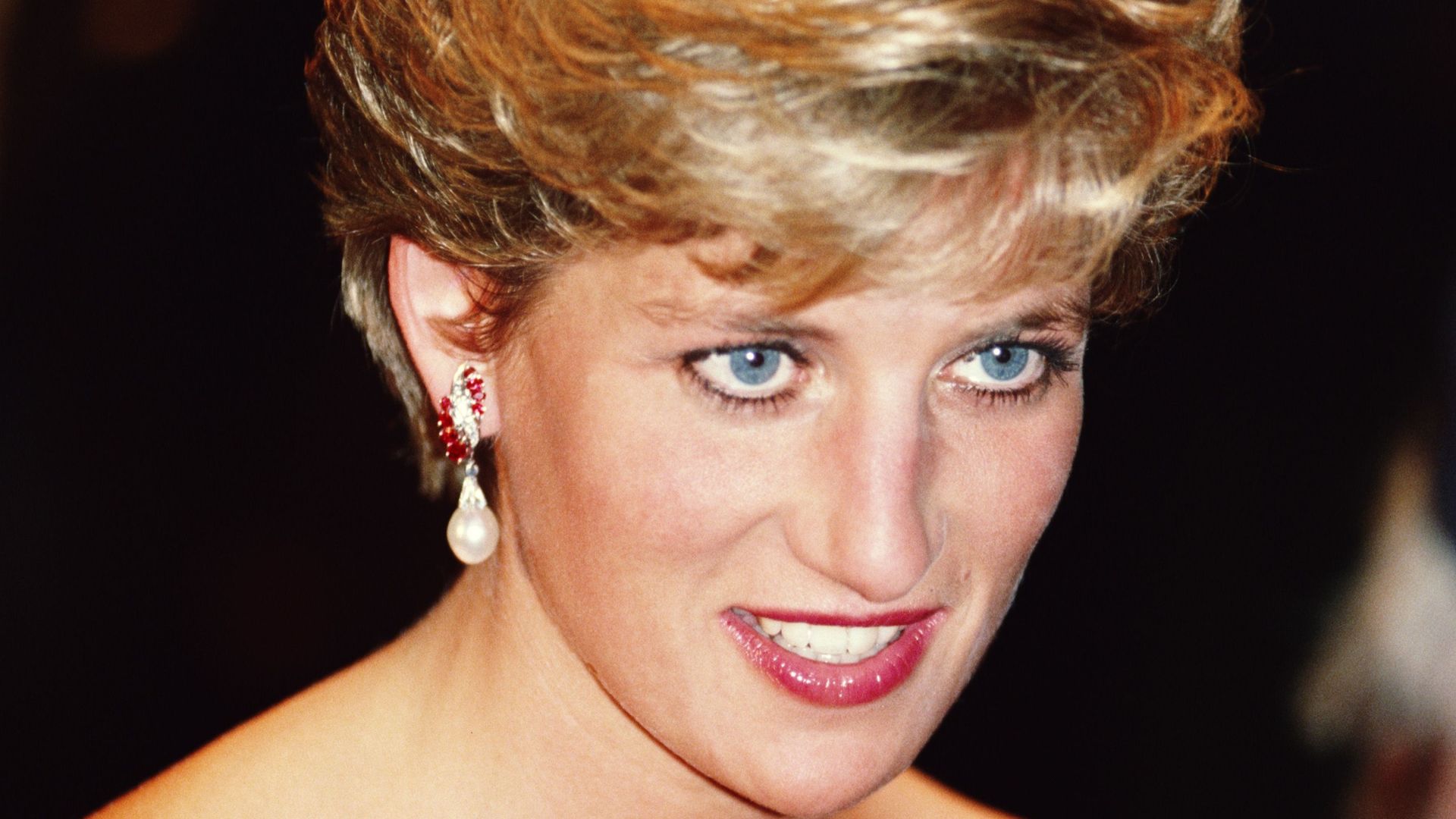 Princess Diana Beauty Secrets - Princess Diana Hair and Makeup Tips ...