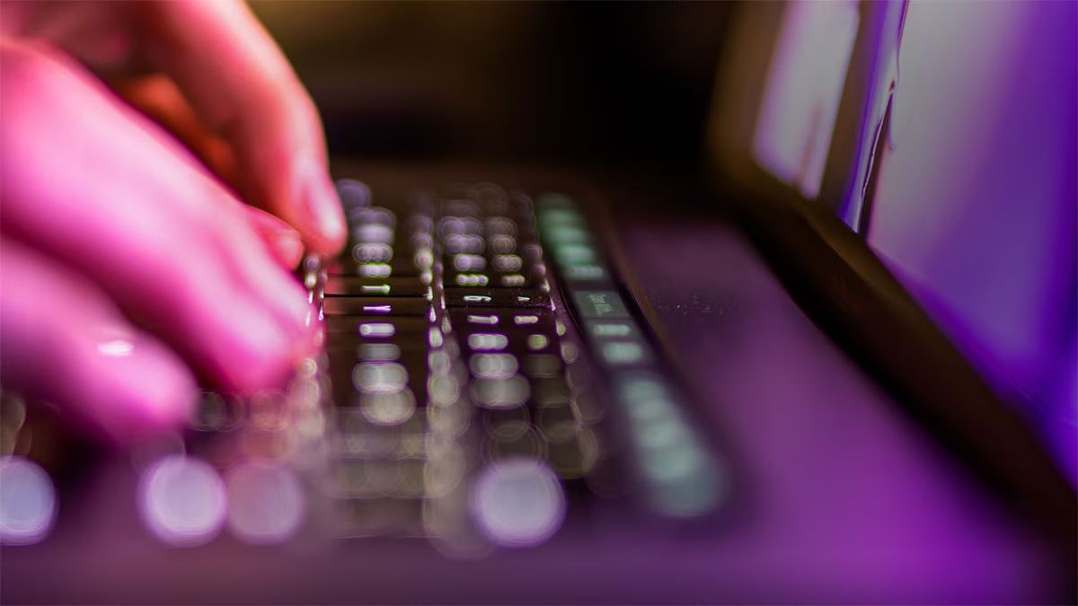 Intel who? AMD drops "Hawk Point" laptop CPUs loaded with advanced AI ...