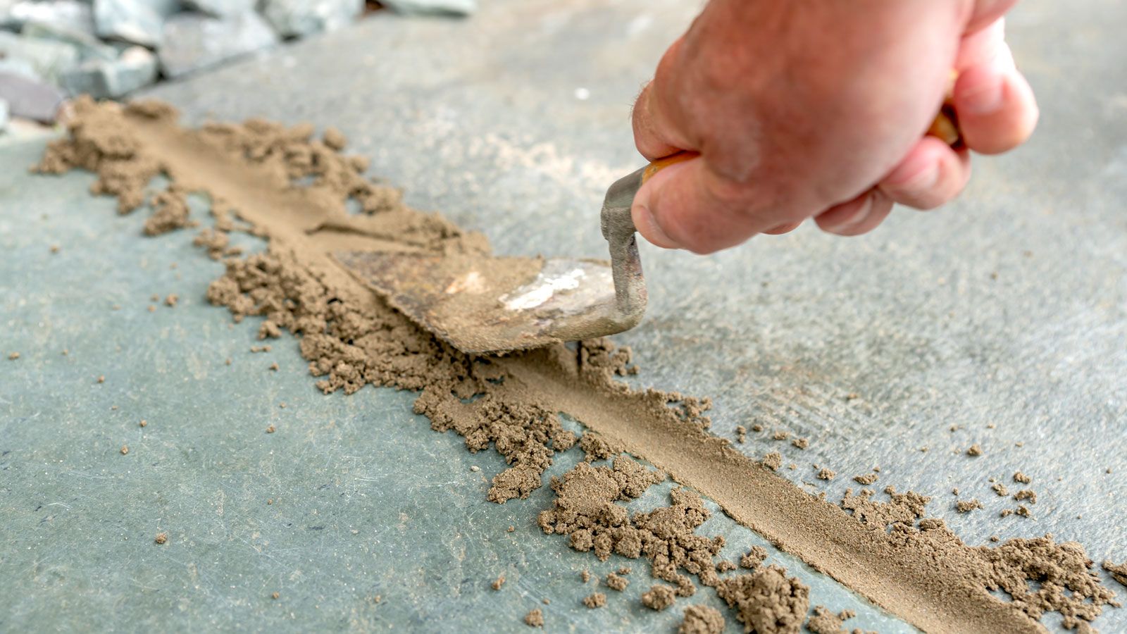 Pointing patios: How and why to do it | Homebuilding