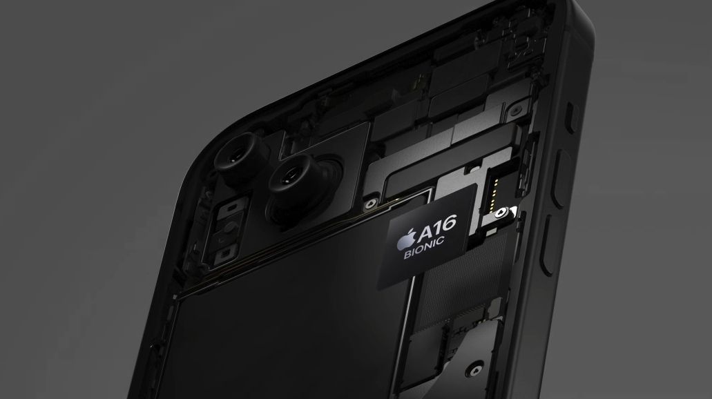 iPhone 15 Plus: price, features, cameras, and everything you need to ...