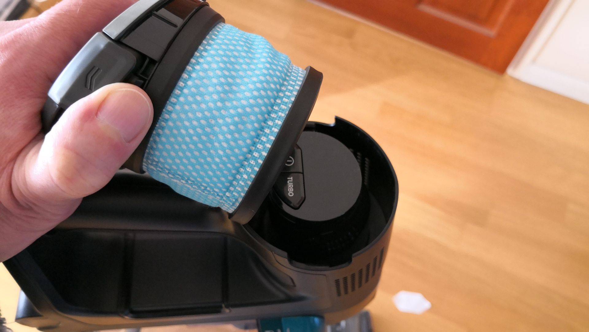 Hoover HF4 Anti-Twist Cordless Vacuum review: Deceptively powerful and ...