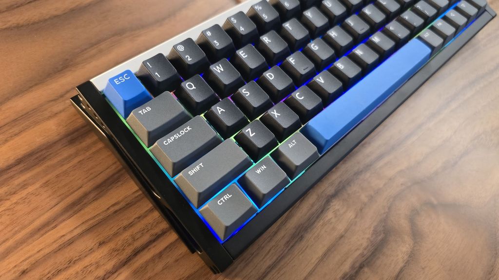 iQunix EZ63 Review: Watch out, Wooting? | Tom's Hardware