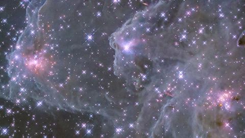 Stellar nursery sparkles at the edge of our galaxy in gorgeous Hubble ...