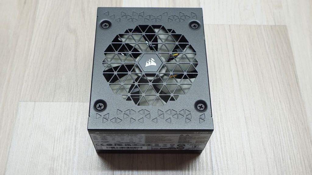 Corsair SF750 SFX PSU review: Light weight, high efficiency | Tom's ...